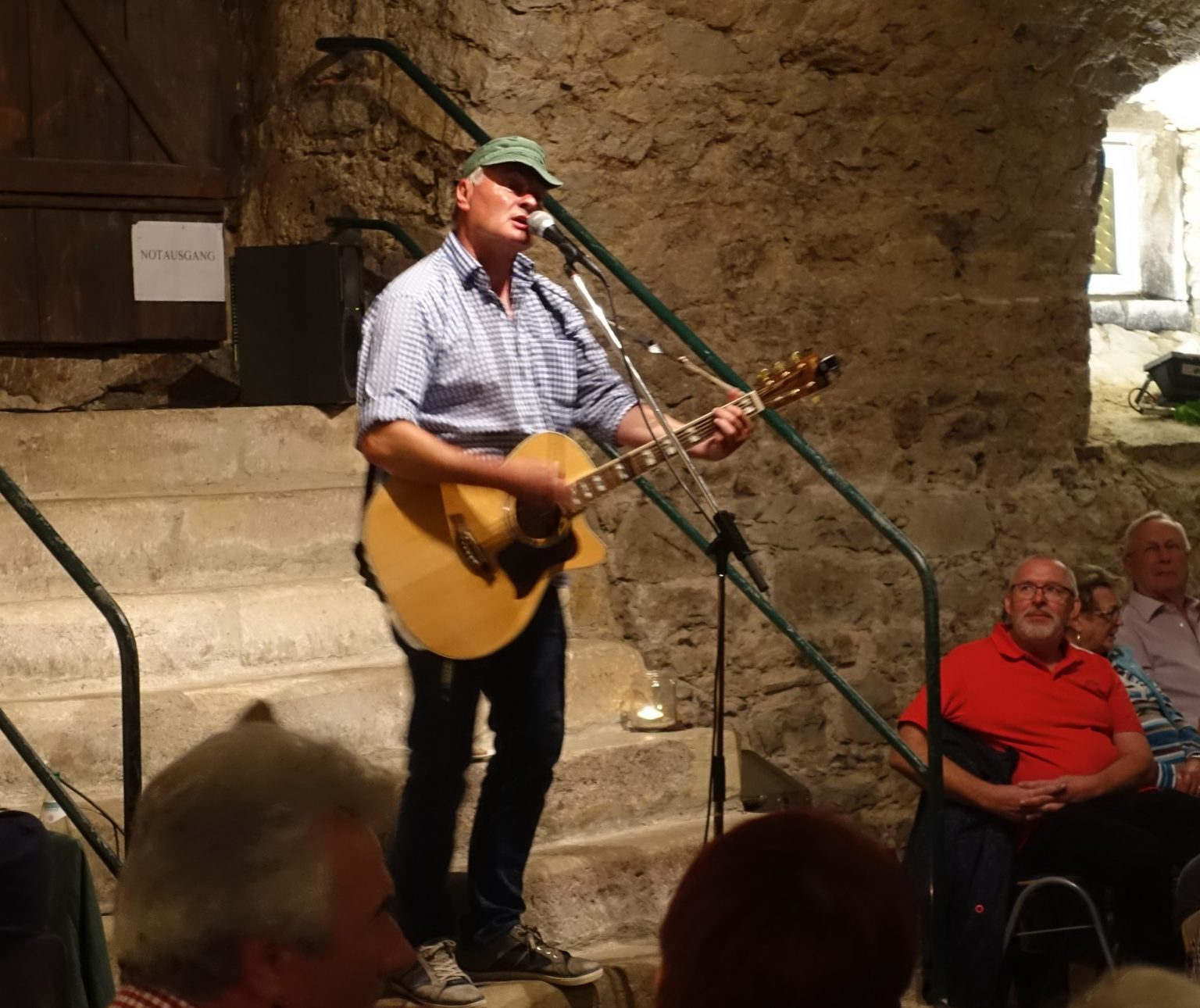 Federweißerabend im Julius Echter Keller in Laudenbach mit Kurt ...